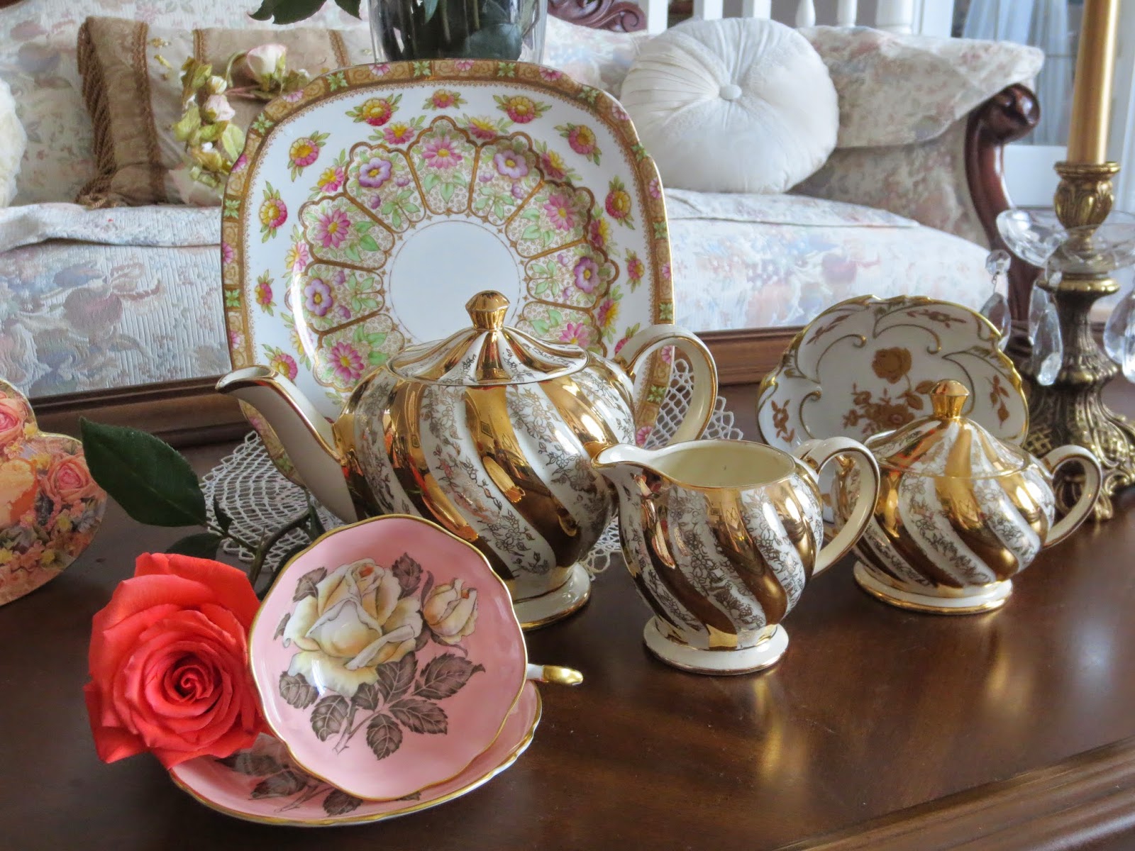 Karen's Cottage and Castle: A Coral Tea by the Settee